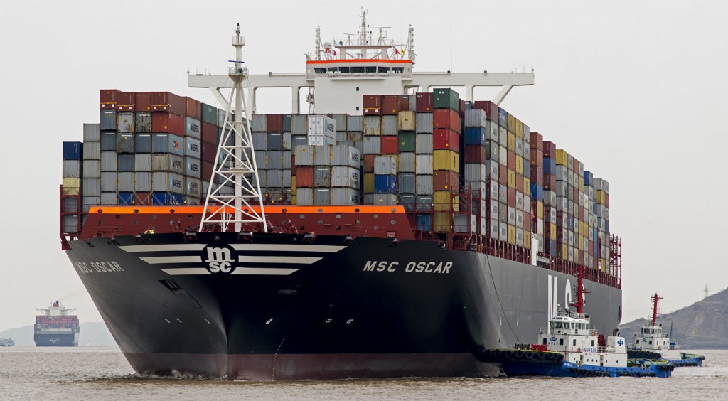 The Largest Container Ship in the World (for now) - Get a Shipping ...